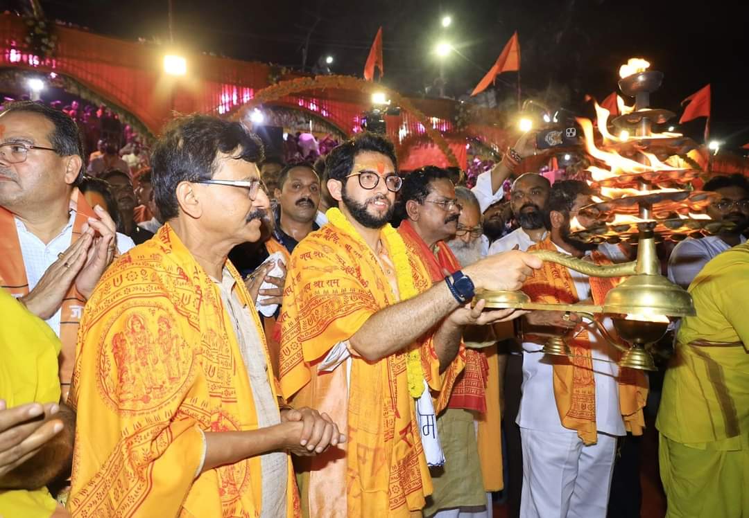 Ayodhya : आदित्य ठाकरेंच्या हस्ते महाआरती - Maharashtra Lokmanch