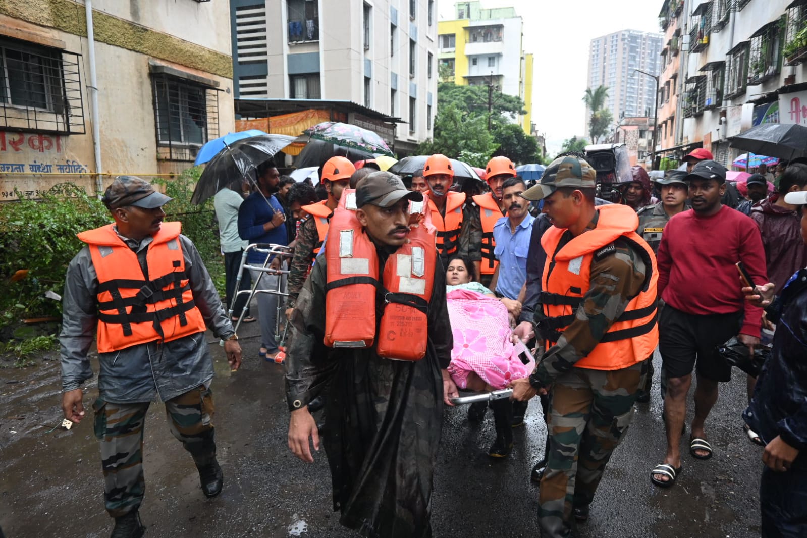 Indian Army requisitioned for Relief Operations in Pune - Maharashtra ...