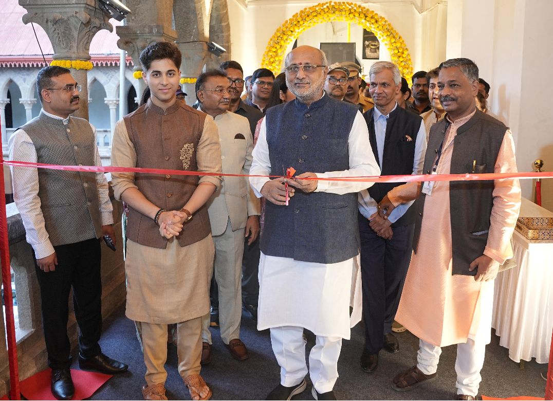 Hon. Governor of Maharashtra inaugurates Adi Chordia’s photography ...